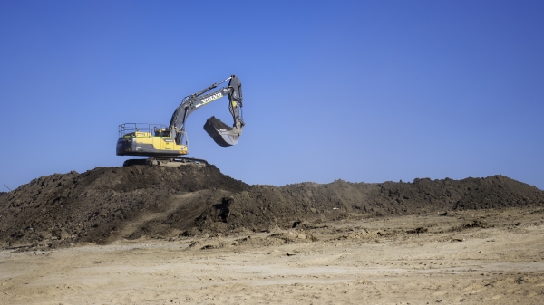 Future-proofing Western Earthmoving: technology strategy in ...